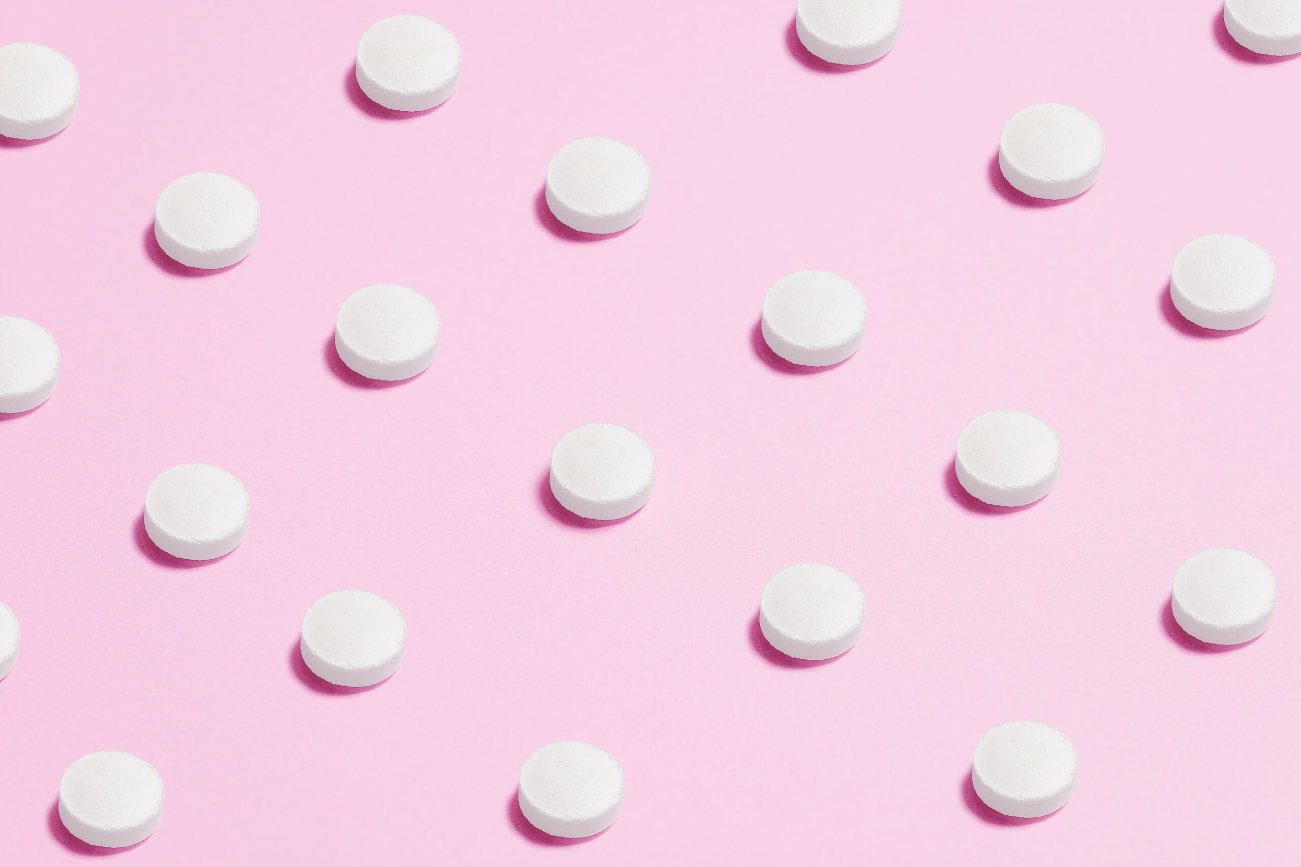 Birth Control: The Pill vs IUD - tiahealth.com